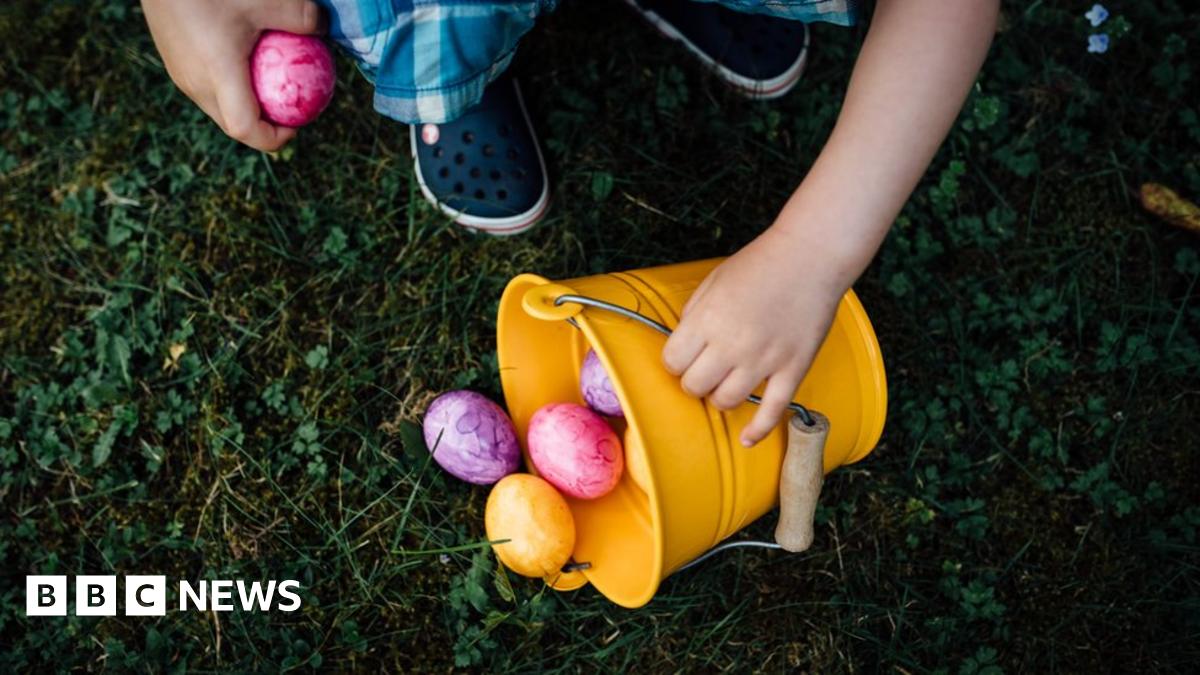 Easter egg hunt in Wrexham cemetery pulled after backlash - BBC News