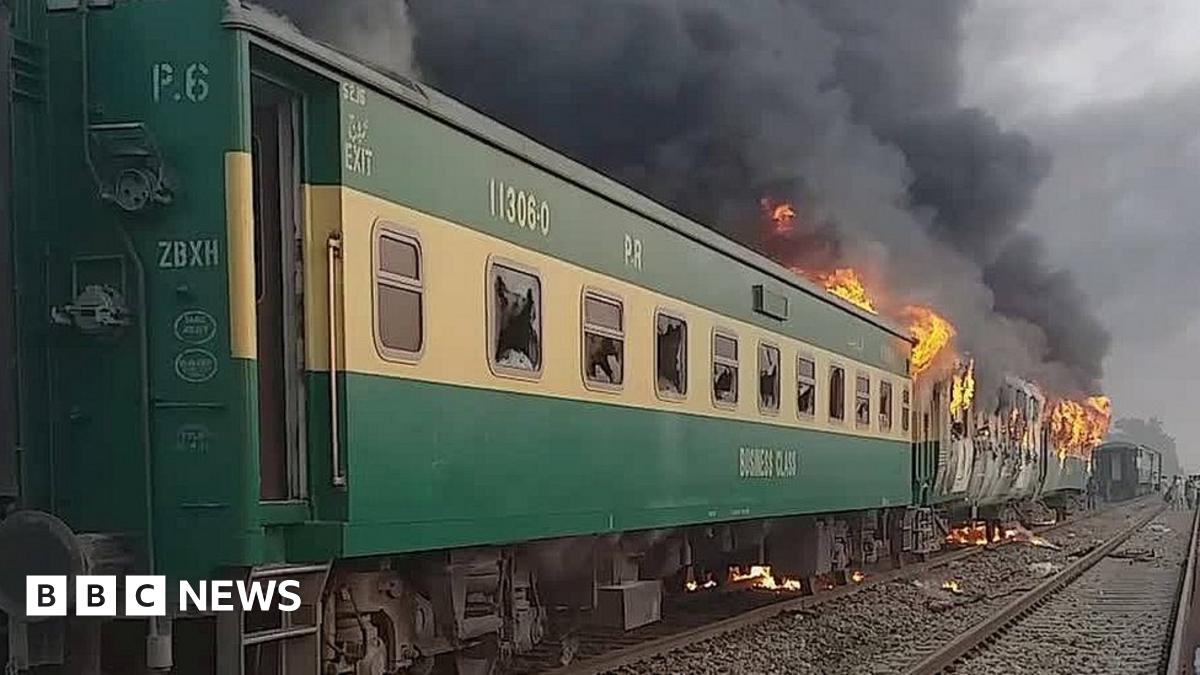 Pakistan train fire: Karachi to Rawalpindi service blaze kills dozens ...