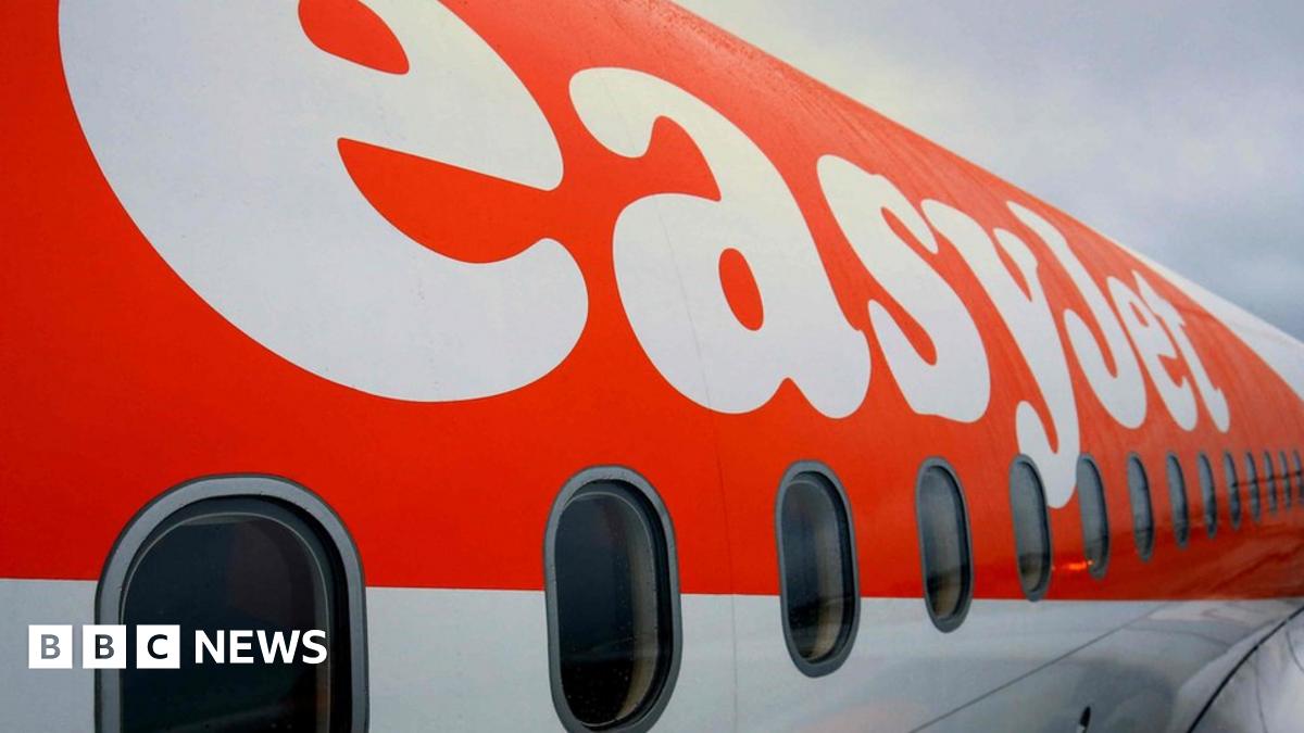 'Disruptive' passengers cause flight diversion - BBC News