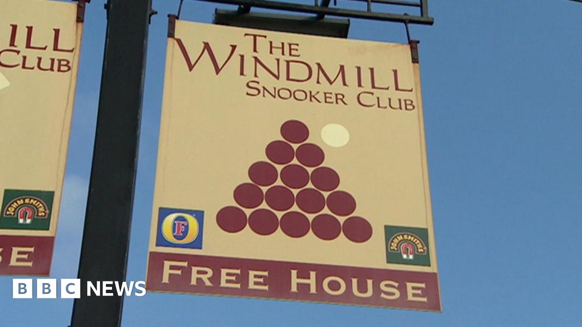 Petition against demolishing Rushden snooker club signed by 1,700 - BBC ...