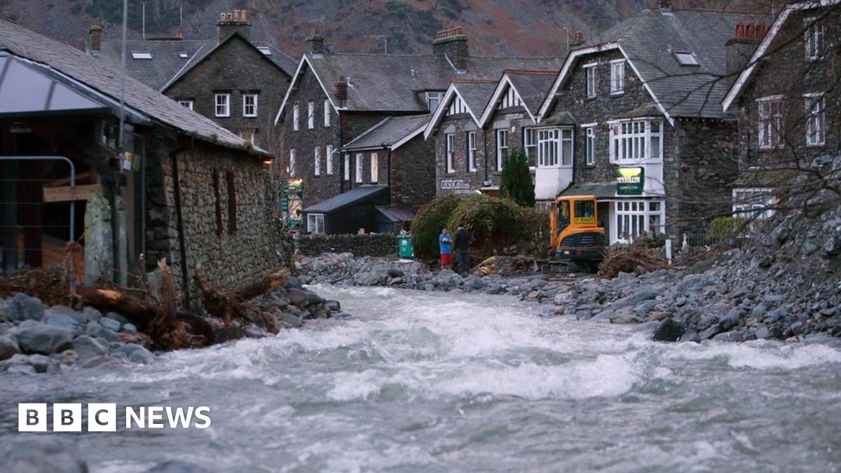 Cumbria flood appeal raises target after reaching £2m - BBC News
