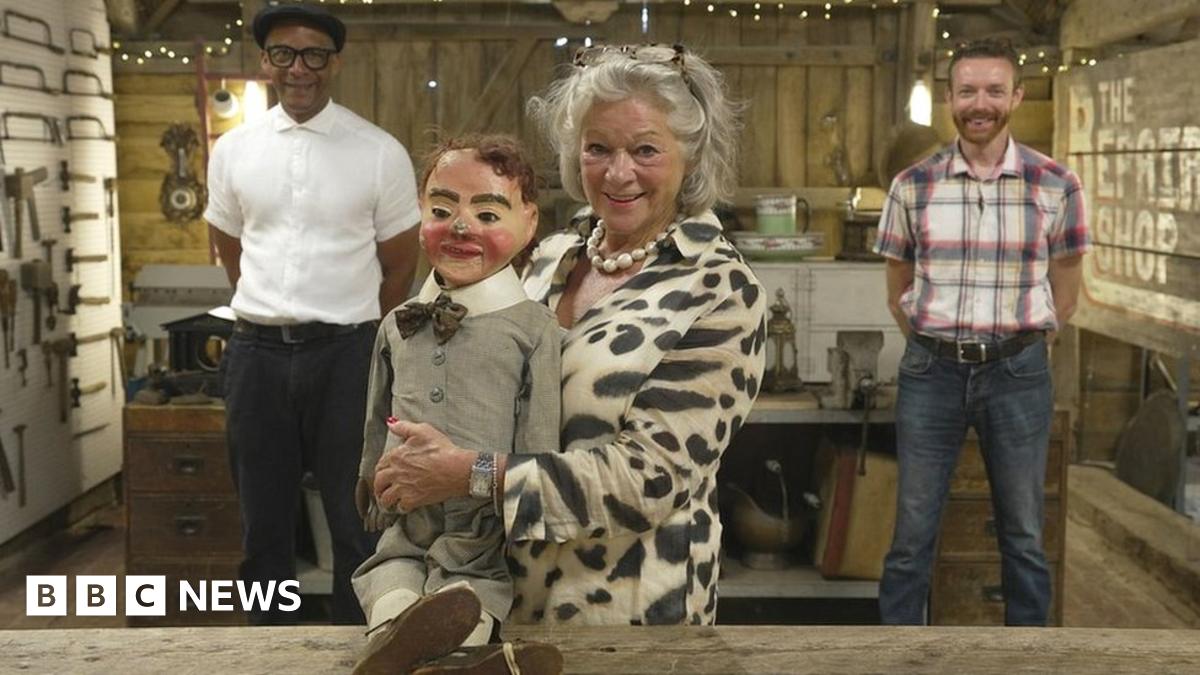 Repair Shop: Ventriloquist dummy repair delights owner - BBC News