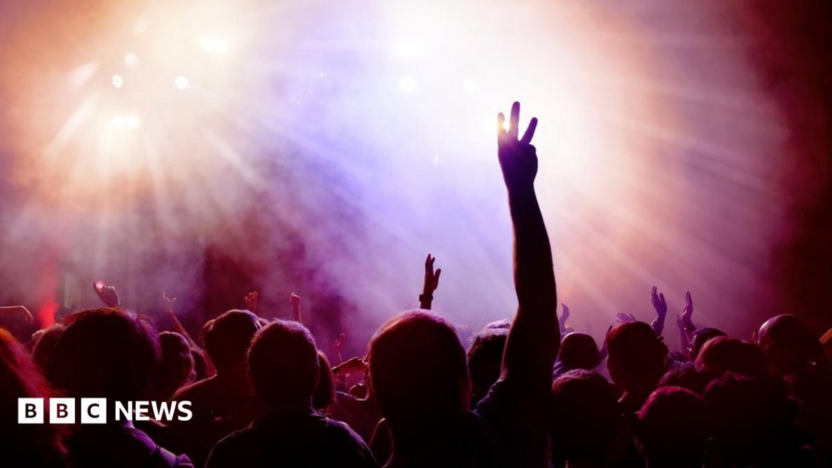 Worcester nightlife aiming for national recognition - BBC News