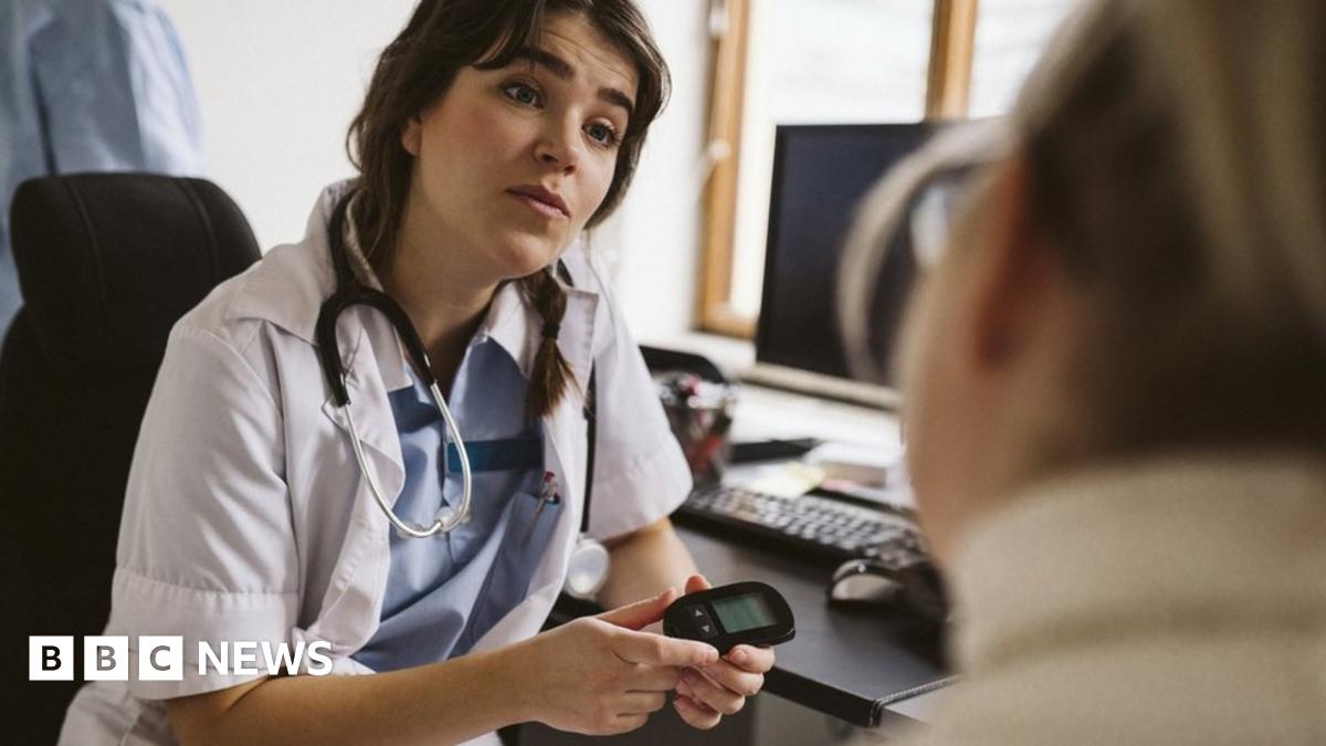 Scottish GP crisis will get worse, say doctors' leaders - BBC News