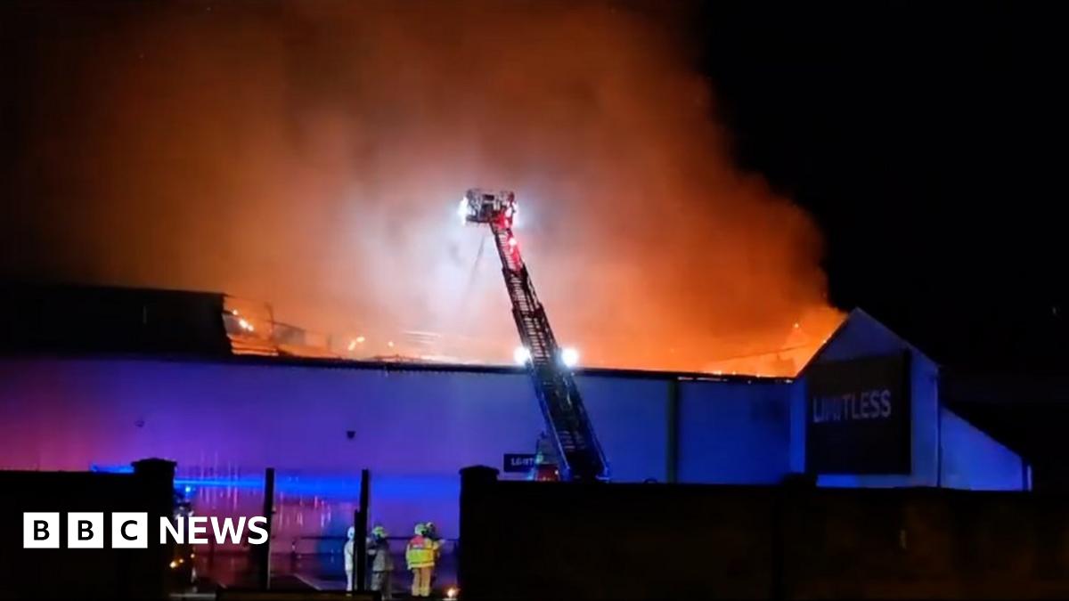 Swansea fire: Limitless trampoline firm 'heartbroken' - BBC News