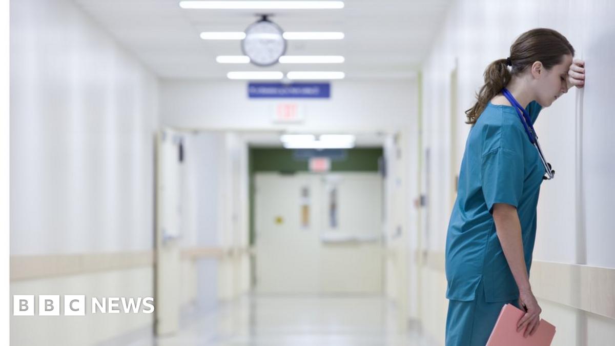Behind-scenes NHS problems leave new doctors without jobs - BBC News