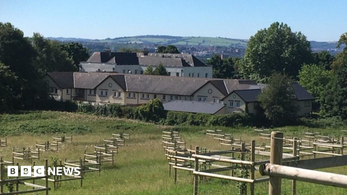 Priory Bristol children's mental health ward to close - BBC News