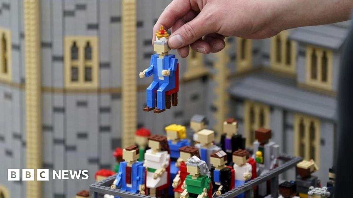 King Charles coronation scene in Lego goes on display - BBC News