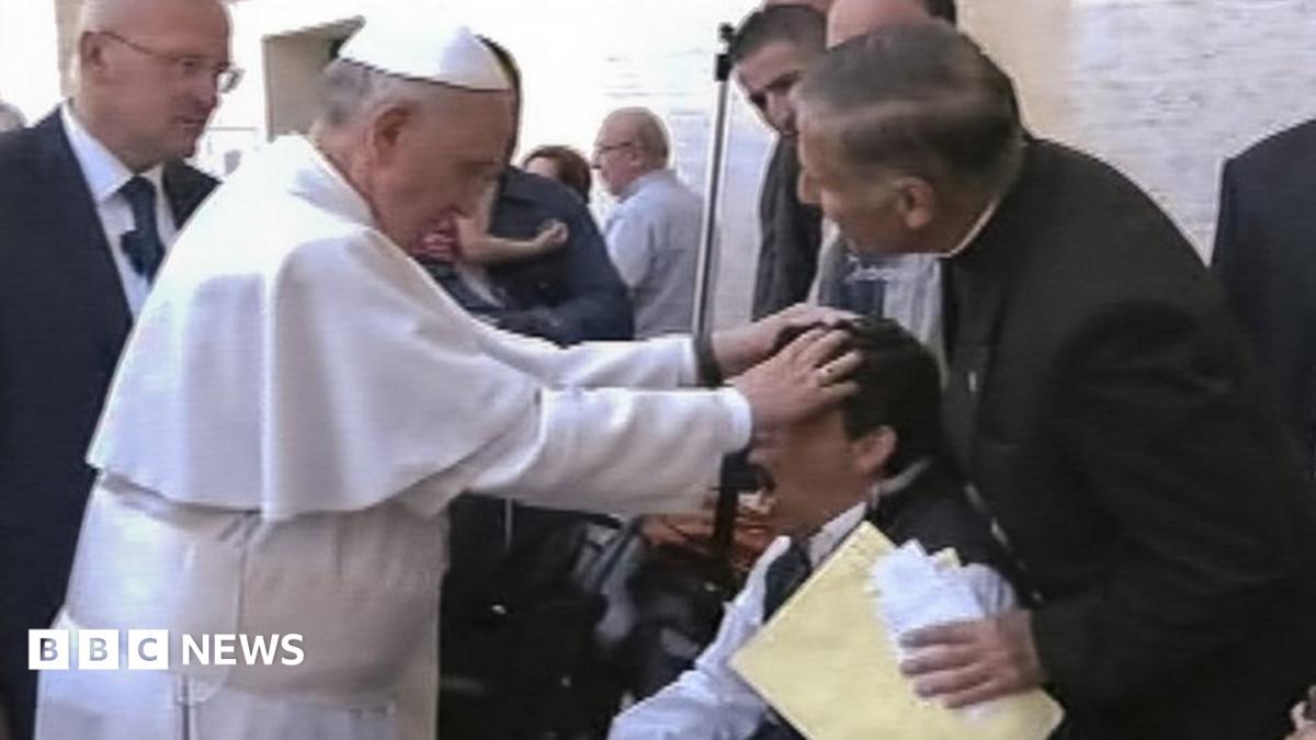 Vatican denies Pope Francis performed 'exorcism' - BBC News