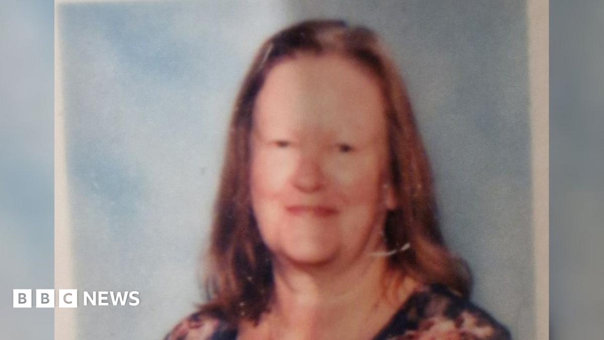 Pam Johnson: Body found in search for missing Doncaster woman - BBC News