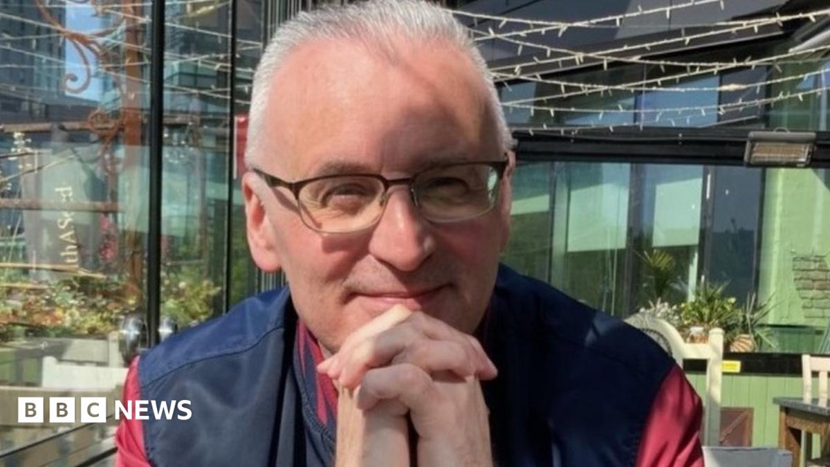 Tributes to West Midlands district judge hit by several cars - BBC News