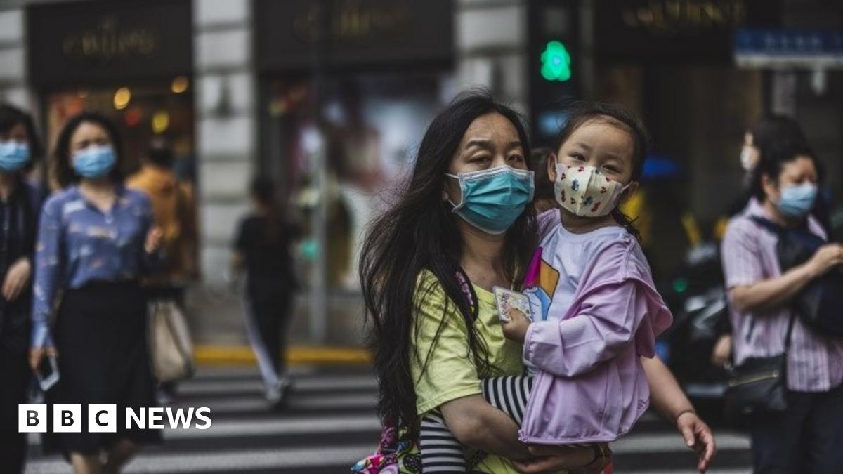 China allows three children in major policy shift - BBC News