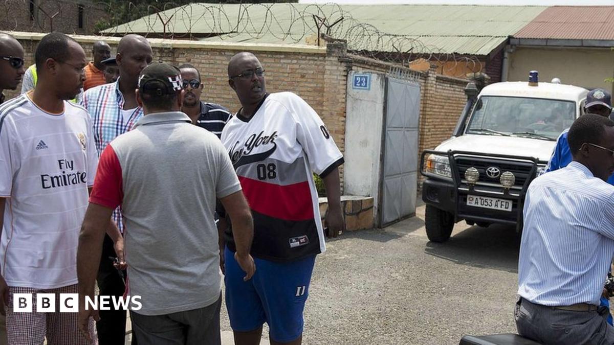 Ex-army chief Col Jean Bikomagu shot dead in Burundi - BBC News