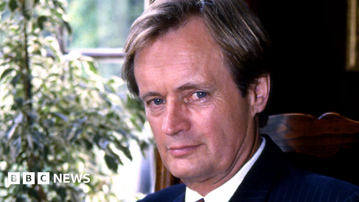 David McCallum obituary: TV favourite from NCIS and The Man From U.N.C ...
