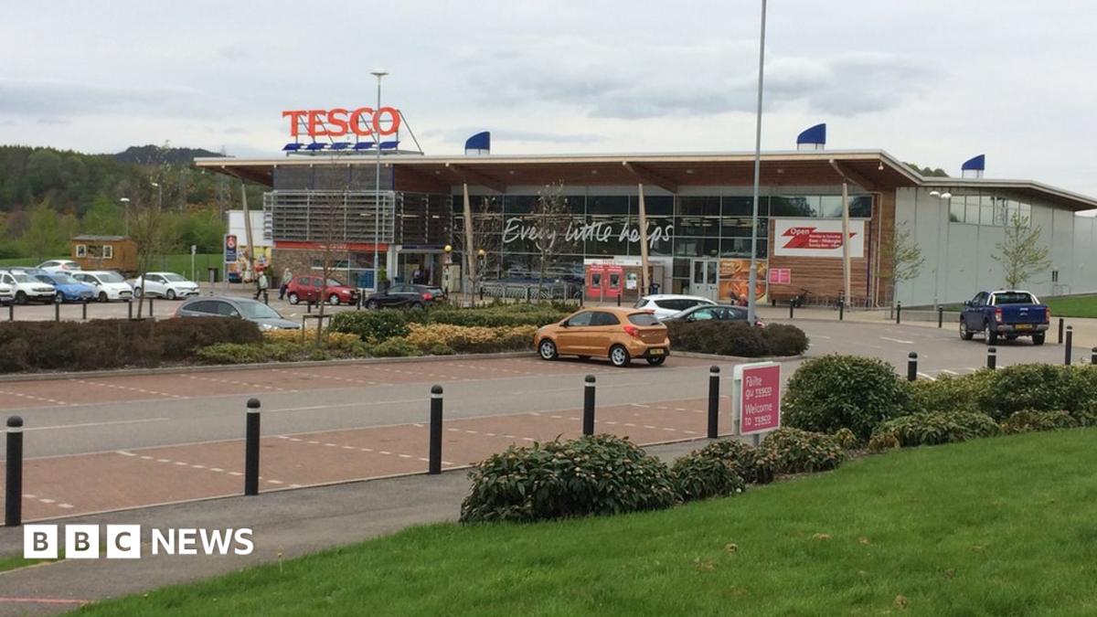 Highland Council's dispute with Tesco resolved - BBC News