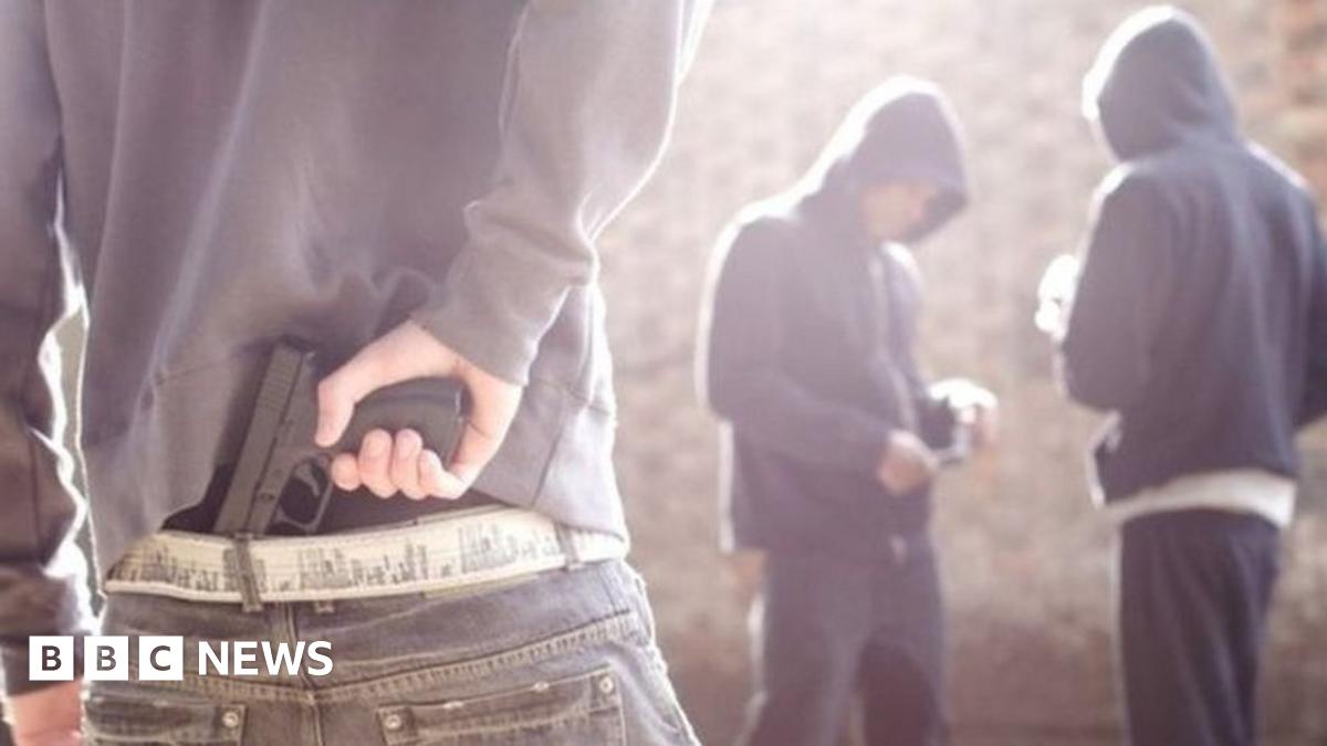 Newham Council fined £145,000 over gangs list leak - BBC News