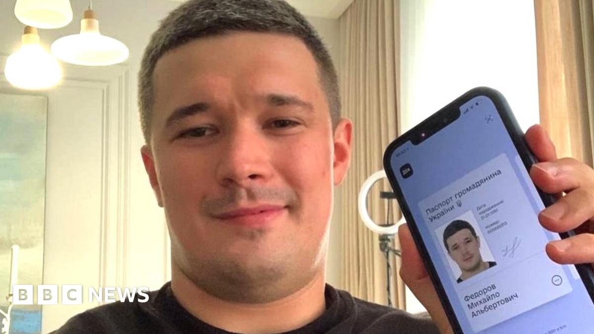 Twitter is part of our war effort - Ukraine minister - BBC News