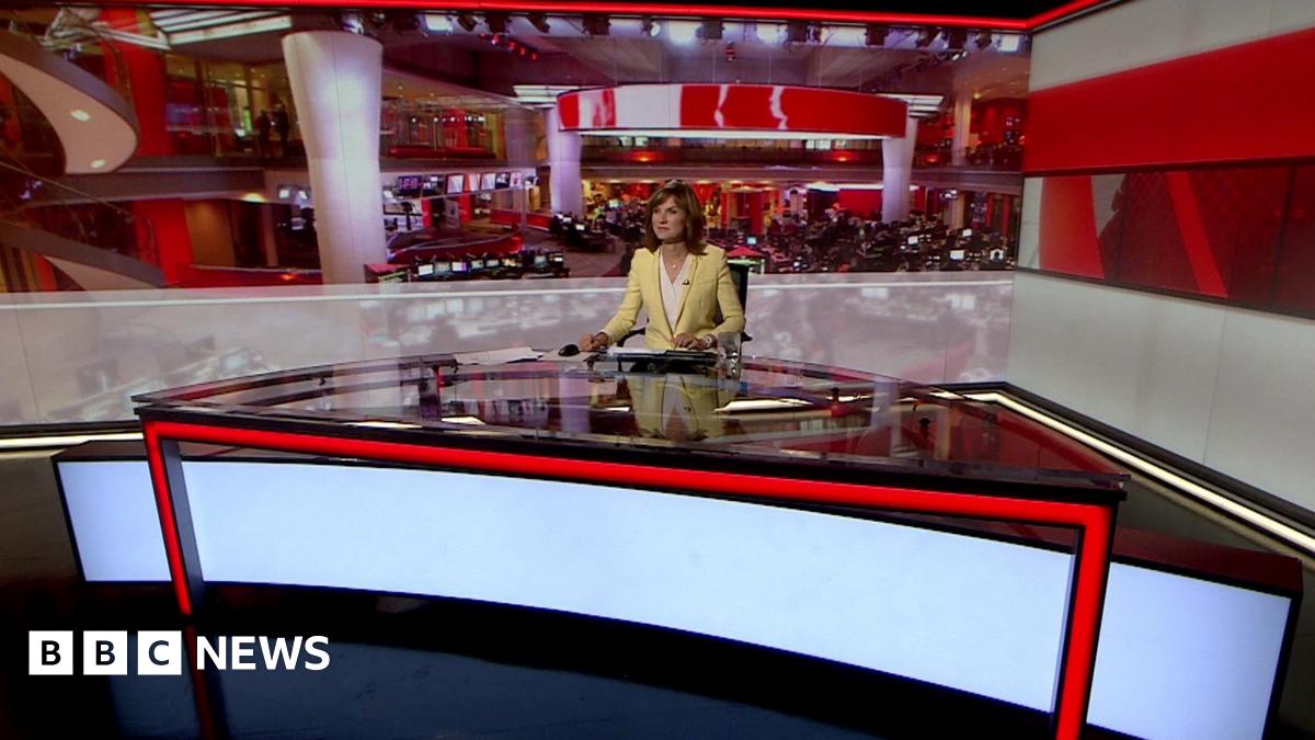 BBC News disrupted by software glitch - BBC News