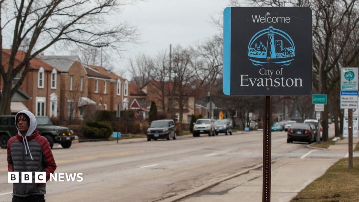 Black residents to get reparations in Evanston, Illinois - BBC News