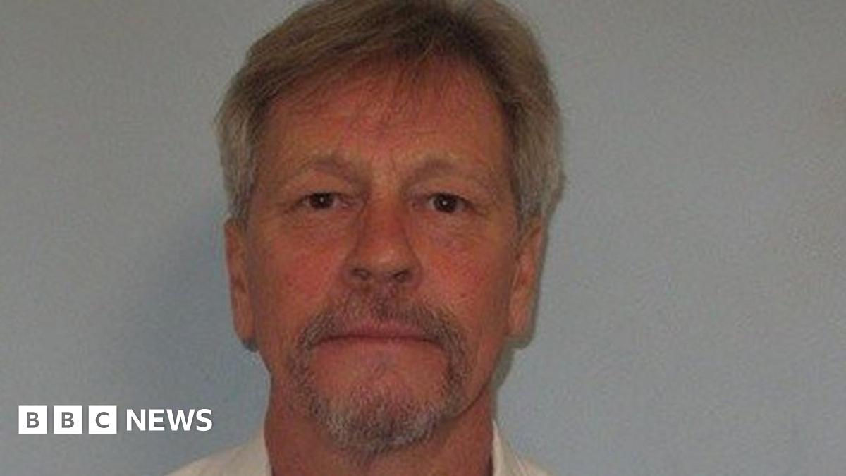 Patrick Adams jailed for shooting 'grass' - BBC News