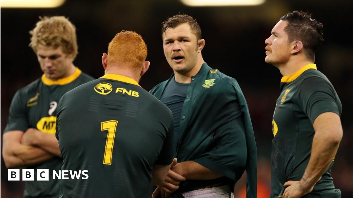 Alarm clock sparks Springbok rugby team hotel bomb scare - BBC News