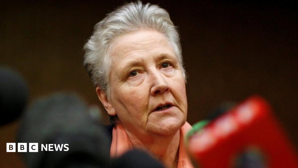 Abuse survivor quits Vatican's child protection panel - BBC News