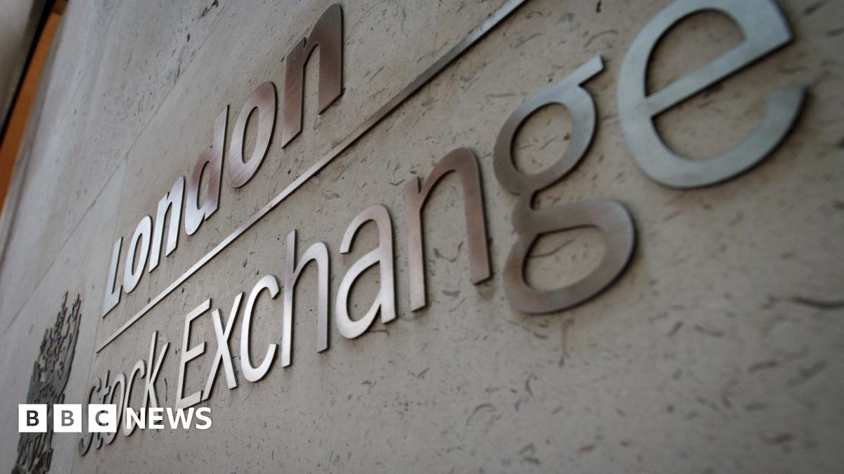 London Stock Exchange and Deutsche Boerse agree merger - BBC News