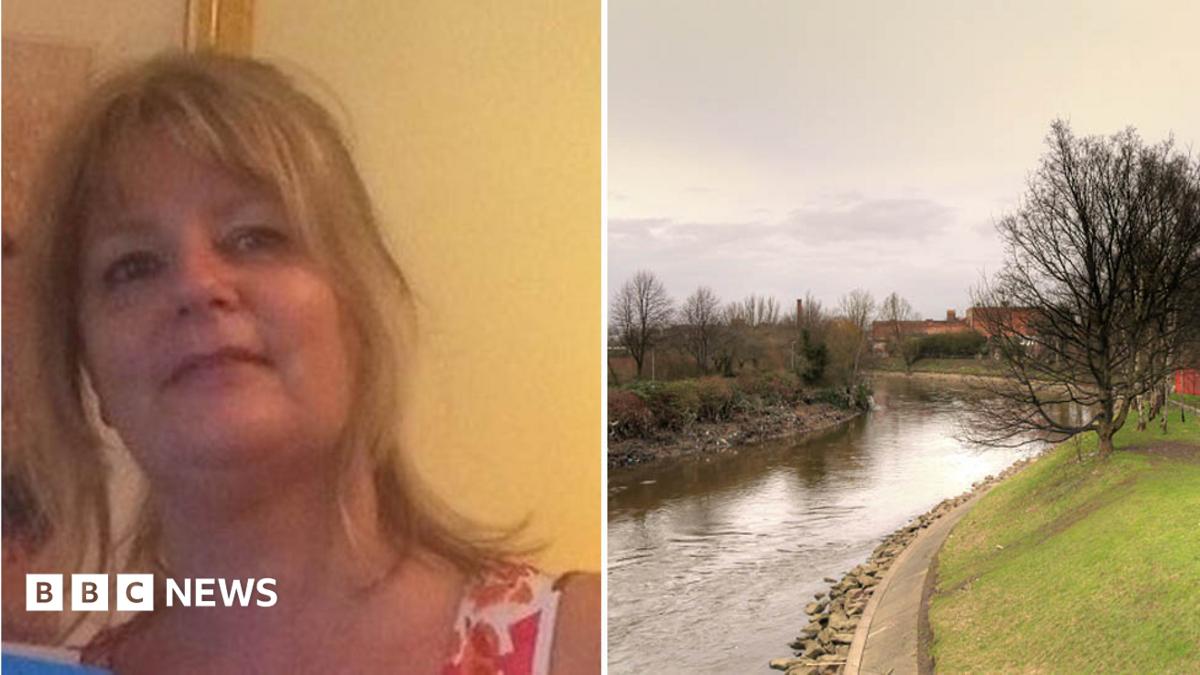 Marie Scott: Missing woman's leg found in river - BBC News