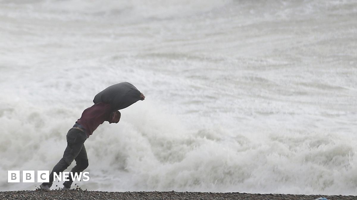 Do Names Make Us Think Storms Are Worse Bbc News