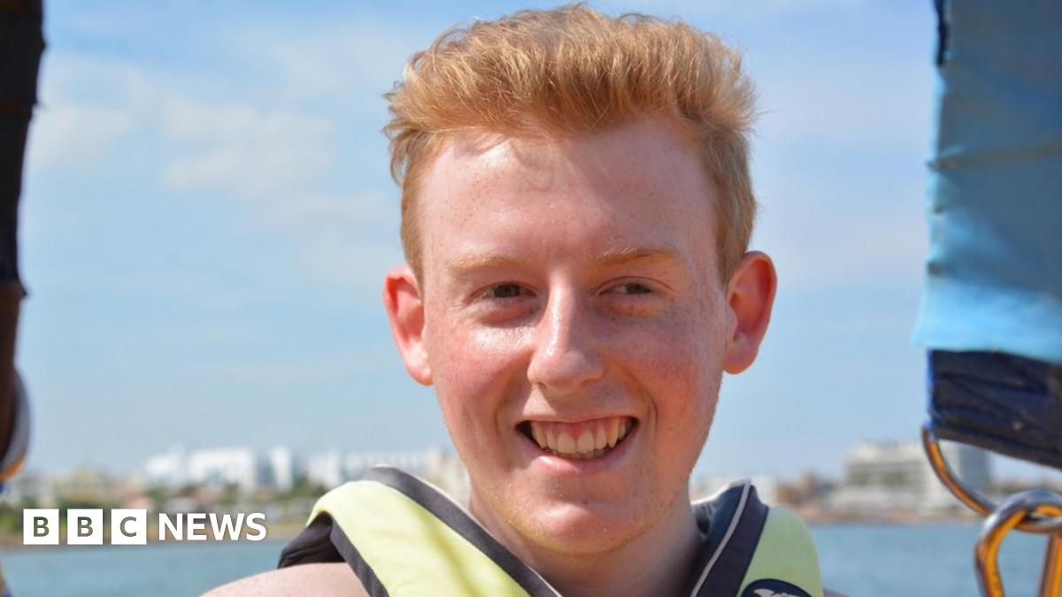 Family tribute to fatal A82 crash driver Samuel Foster - BBC News