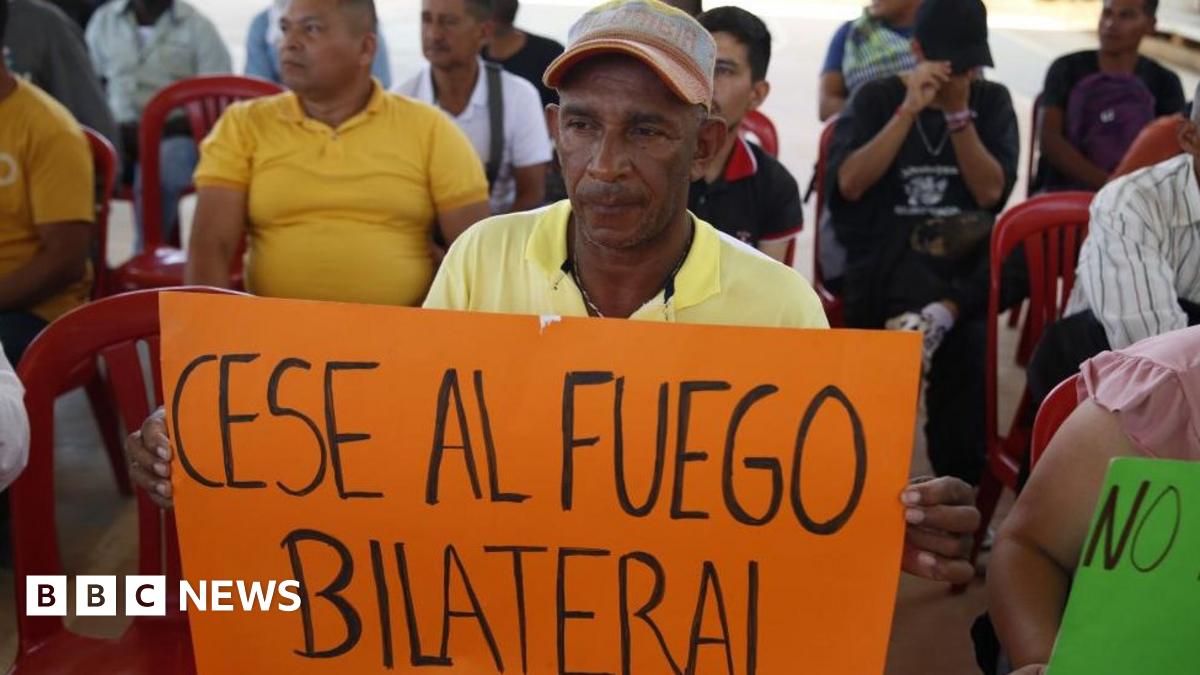 Colombian government and dissident rebels agree to ceasefire - BBC News
