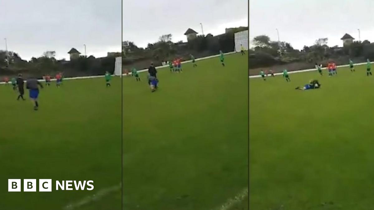 Barry referee rugby tackled by bystander during match - BBC News
