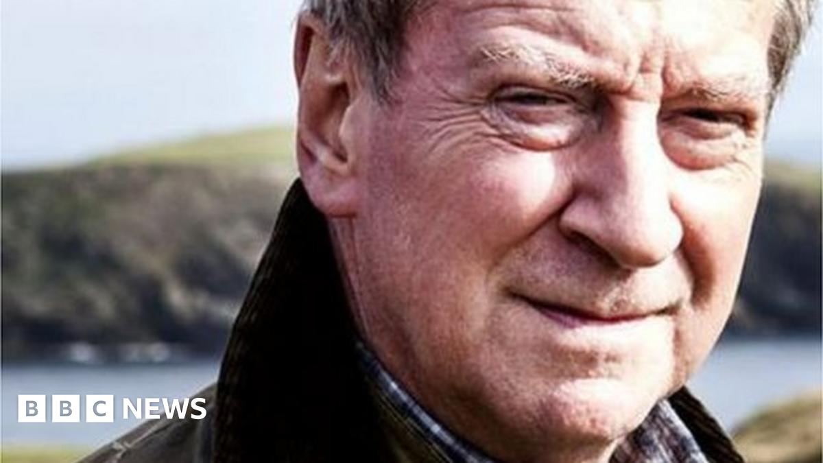 Bill Paterson to receive special Bafta Scotland award - BBC News
