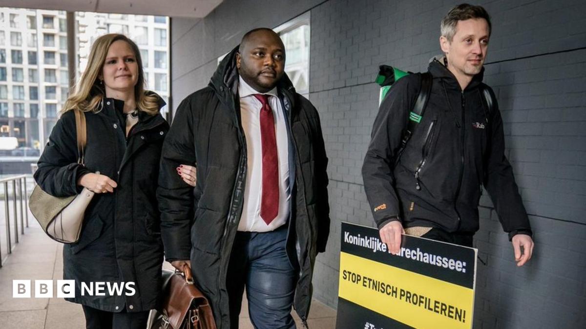 Dutch border police told to stop ethnic profiling - BBC News