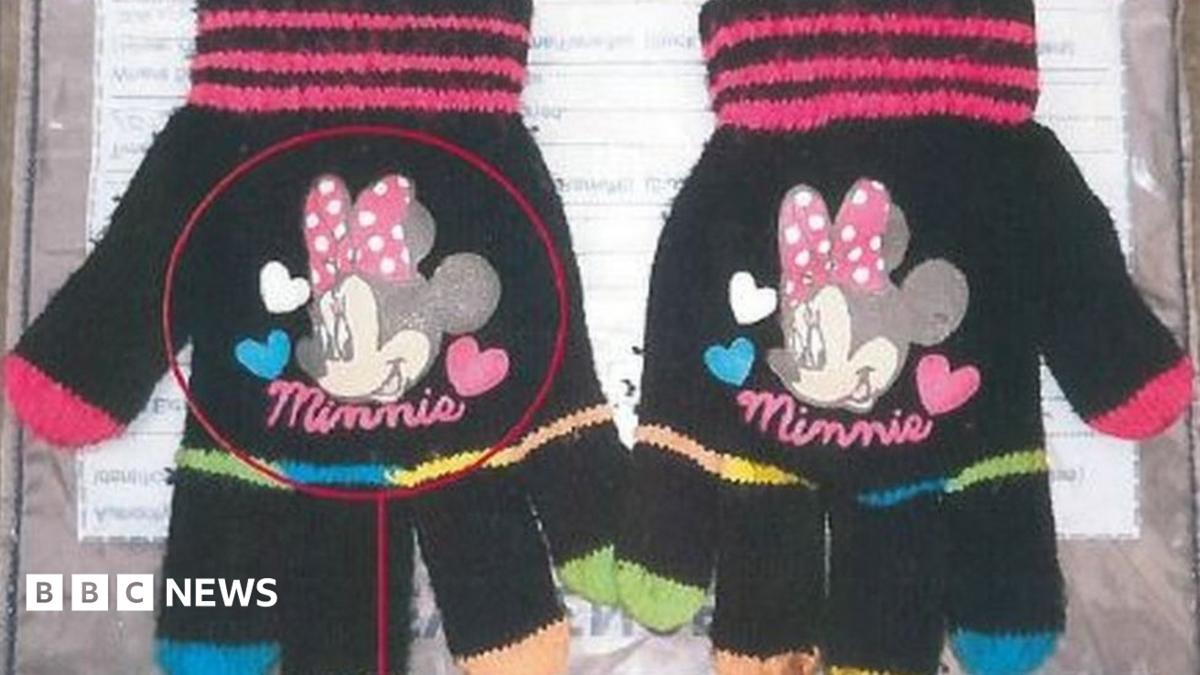 Minnie Mouse gloves jail Dudley armed robber - BBC News
