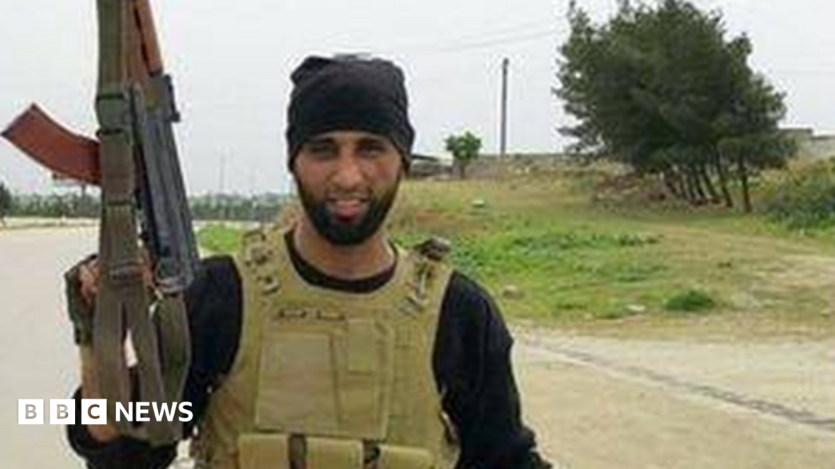 Laith Al Saleh: This viral photo falsely claims to show an IS fighter ...