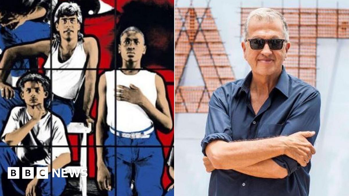 Mario Testino to display his 'precious' art pieces - BBC News