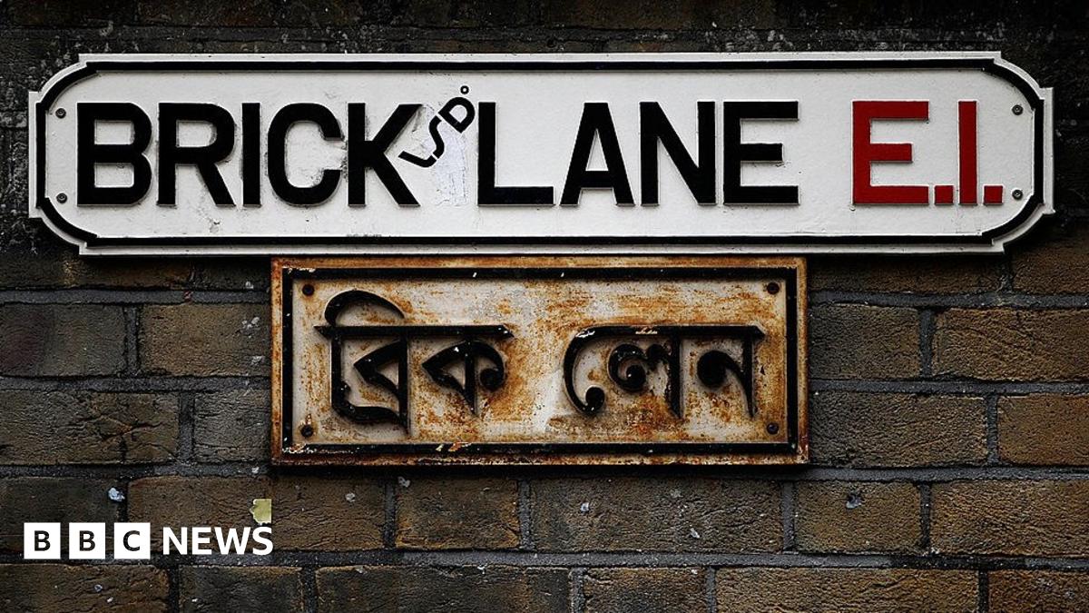 Brick Lane: Controversial development plans approved - BBC News