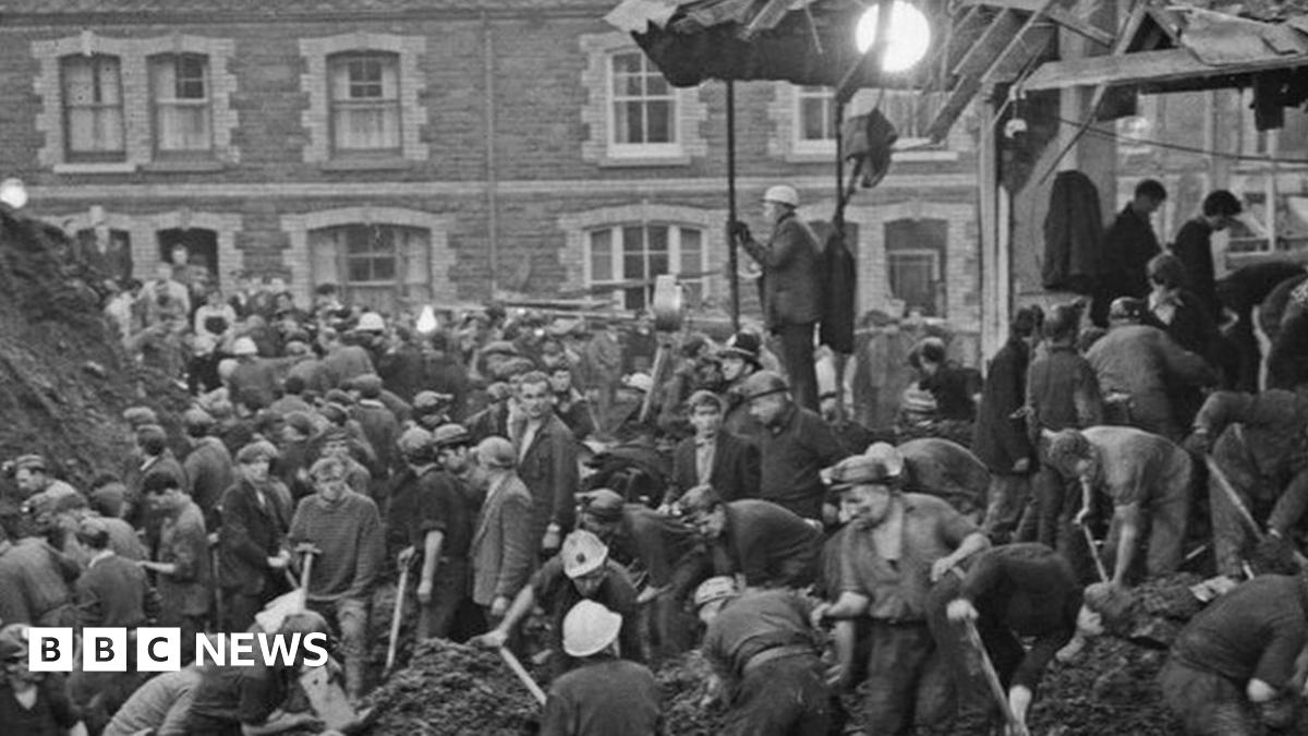 Aberfan disaster: Surviving schoolchildren's trauma 55 years on - BBC News
