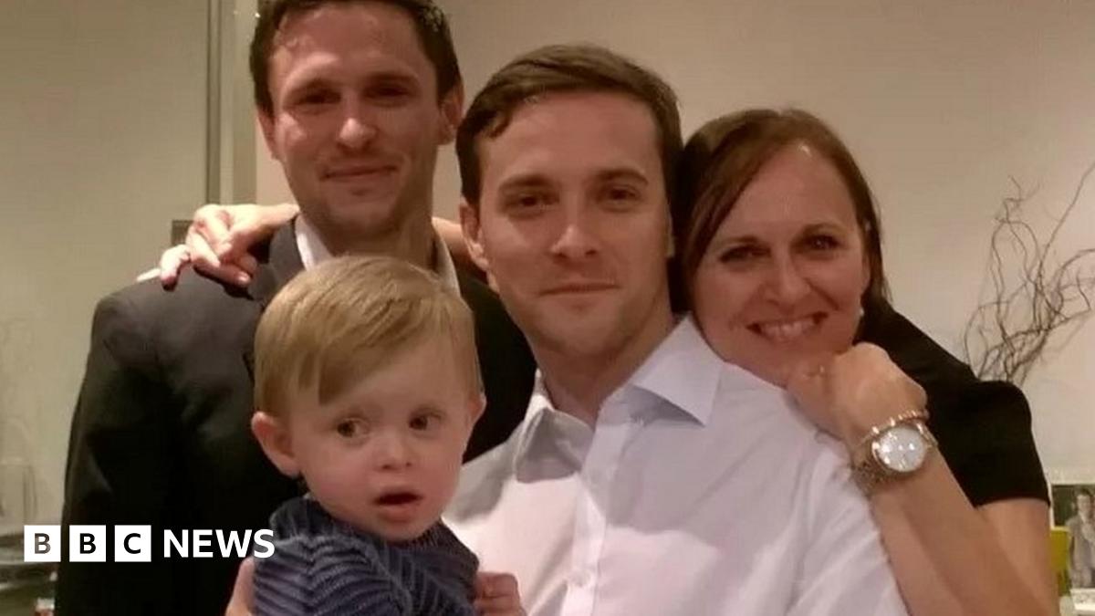 Oliver Dearlove death: Trevor Timon cleared of murder - BBC News