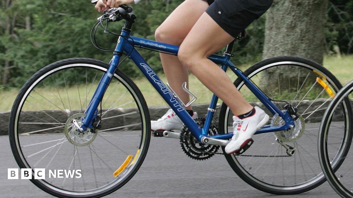 Liverpool announces £2m boost for cycling and walking routes - BBC News