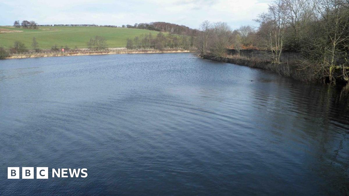 Open water danger warning after Ulley Reservoir teen death - BBC News