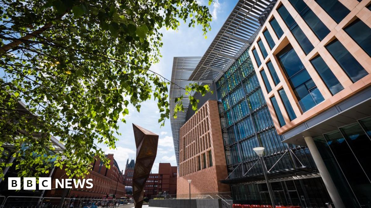 The Crick: Europe's biggest biomedical lab opens - BBC News