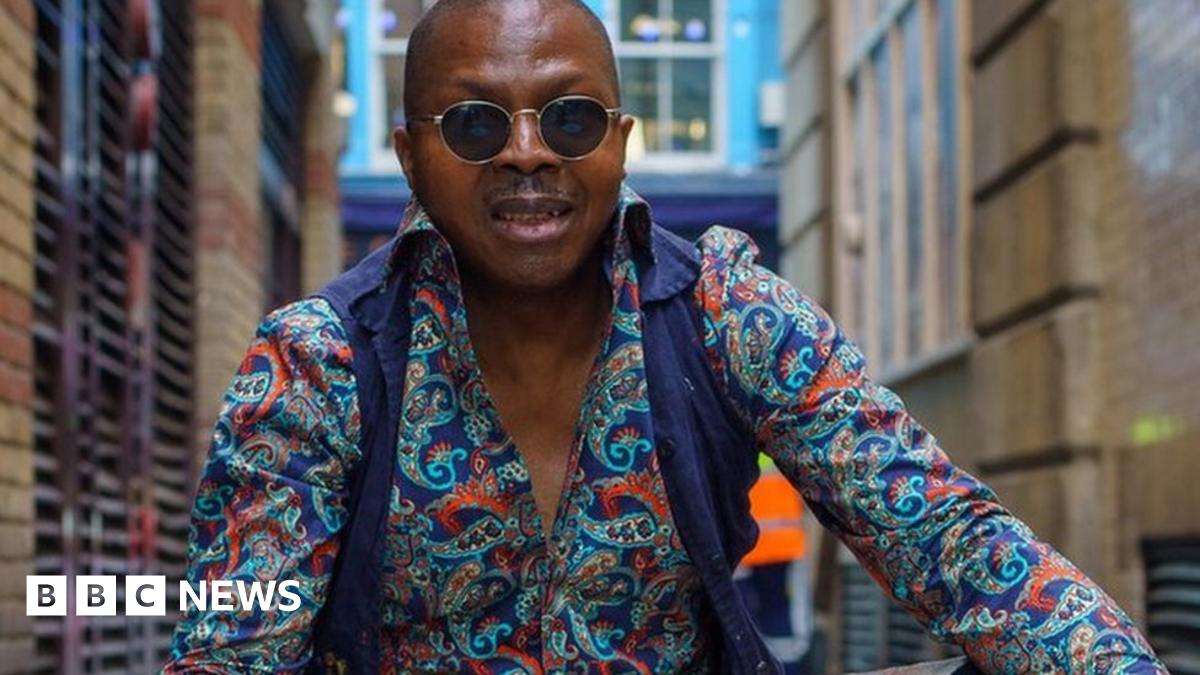 Lanré Olagoke: Artist wants MBE to inspire hope in young people - BBC News