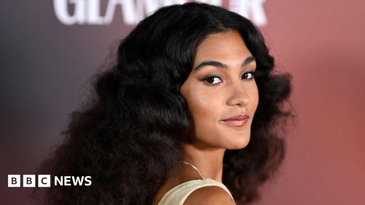 Olivia Dean: BBC Introducing's Artist of the Year finds her voice - BBC ...