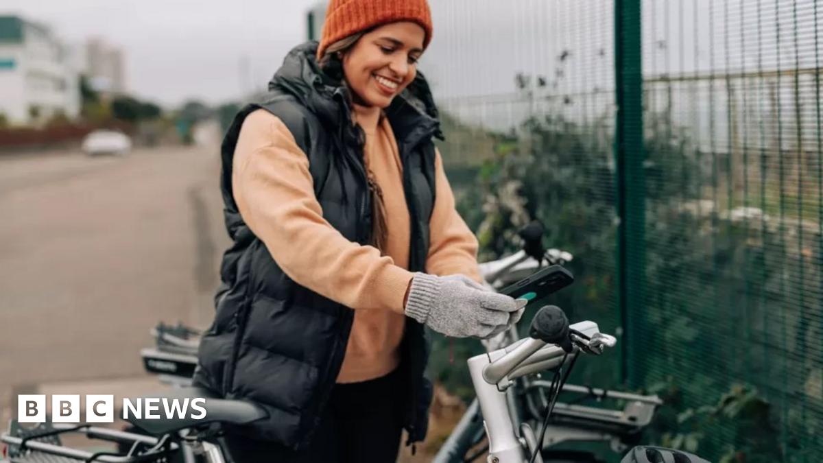 BCP Council Beryl bike scheme extended for further five years - BBC News