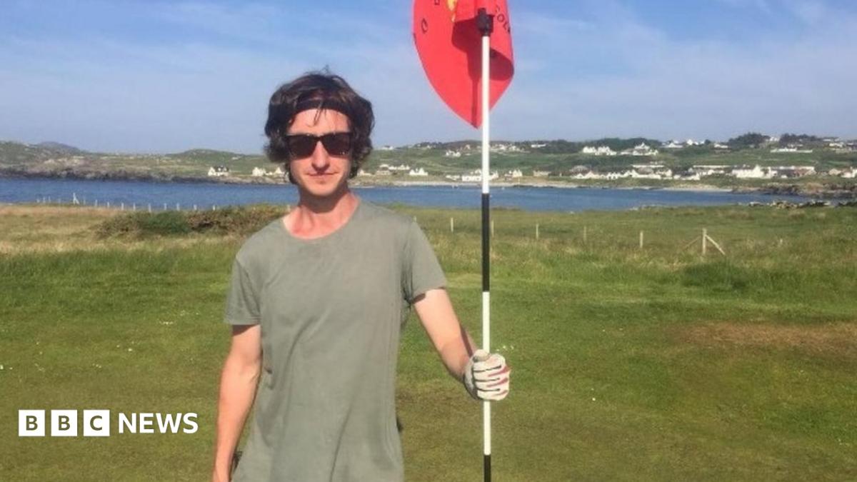 Parkinson's: Derry man to represent Ireland in golf tournament - BBC News