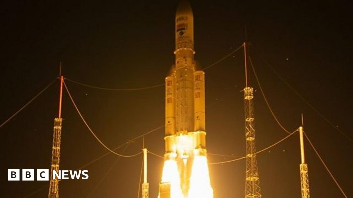 Europe's Ariane-5 rocket completes final launch - BBC News