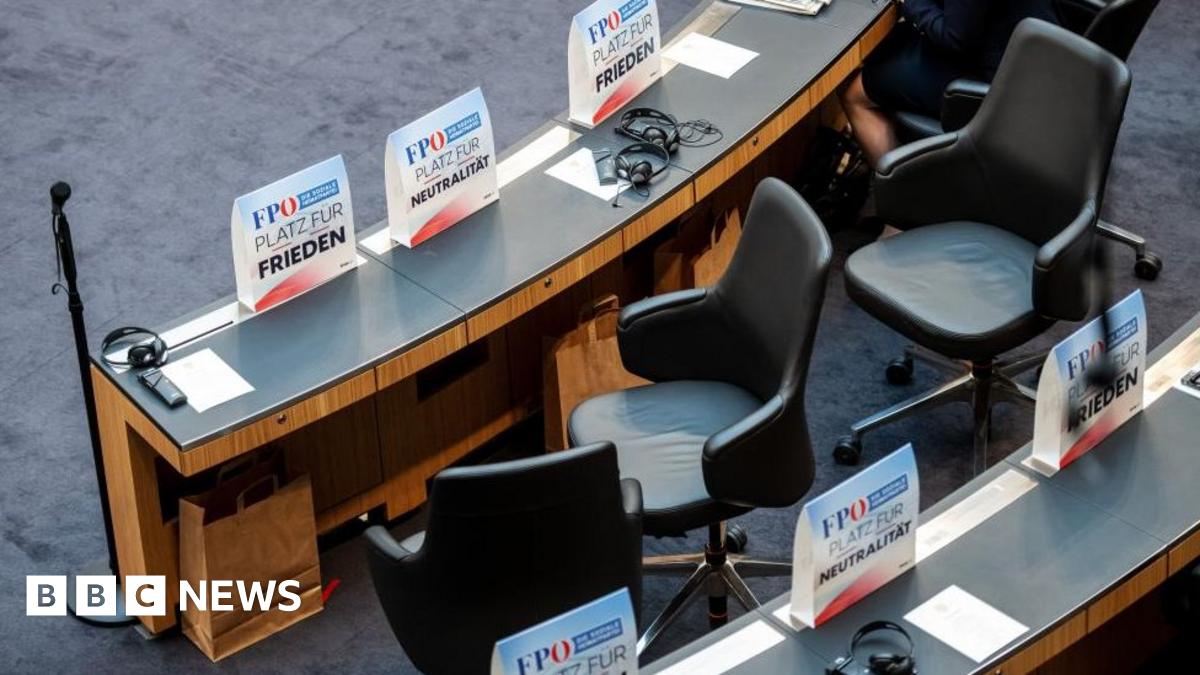 Austria's far right walks out of Zelensky speech - BBC News