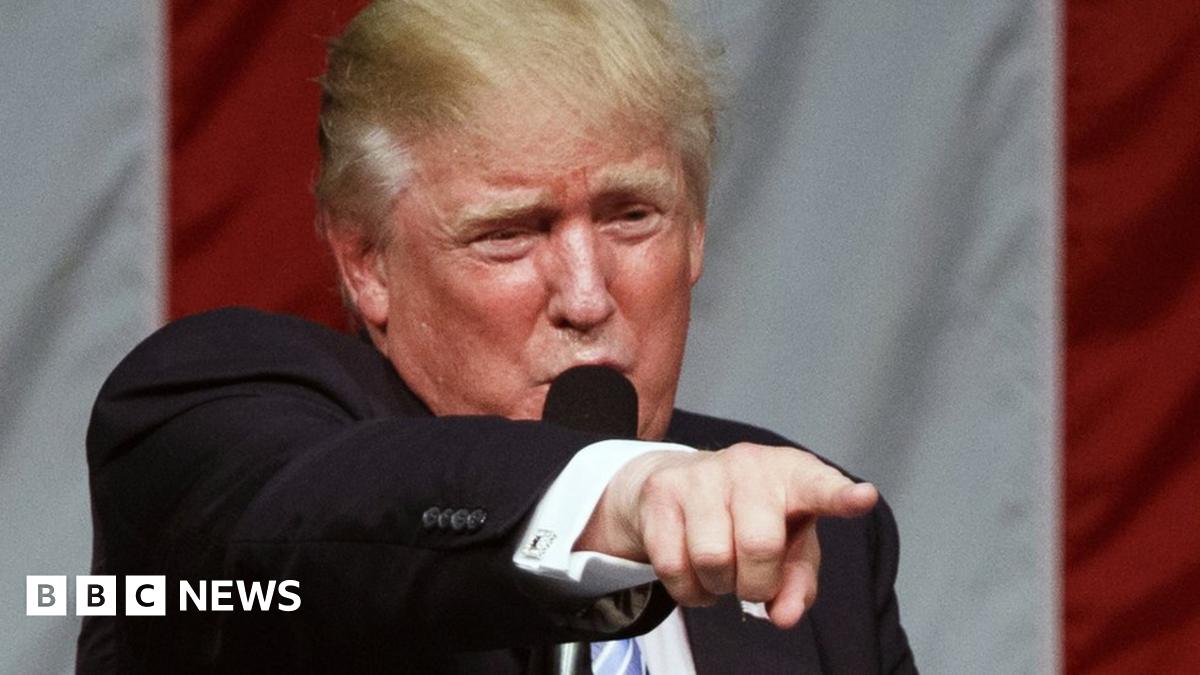 Trump election: Wisconsin prepares for vote recount - BBC News